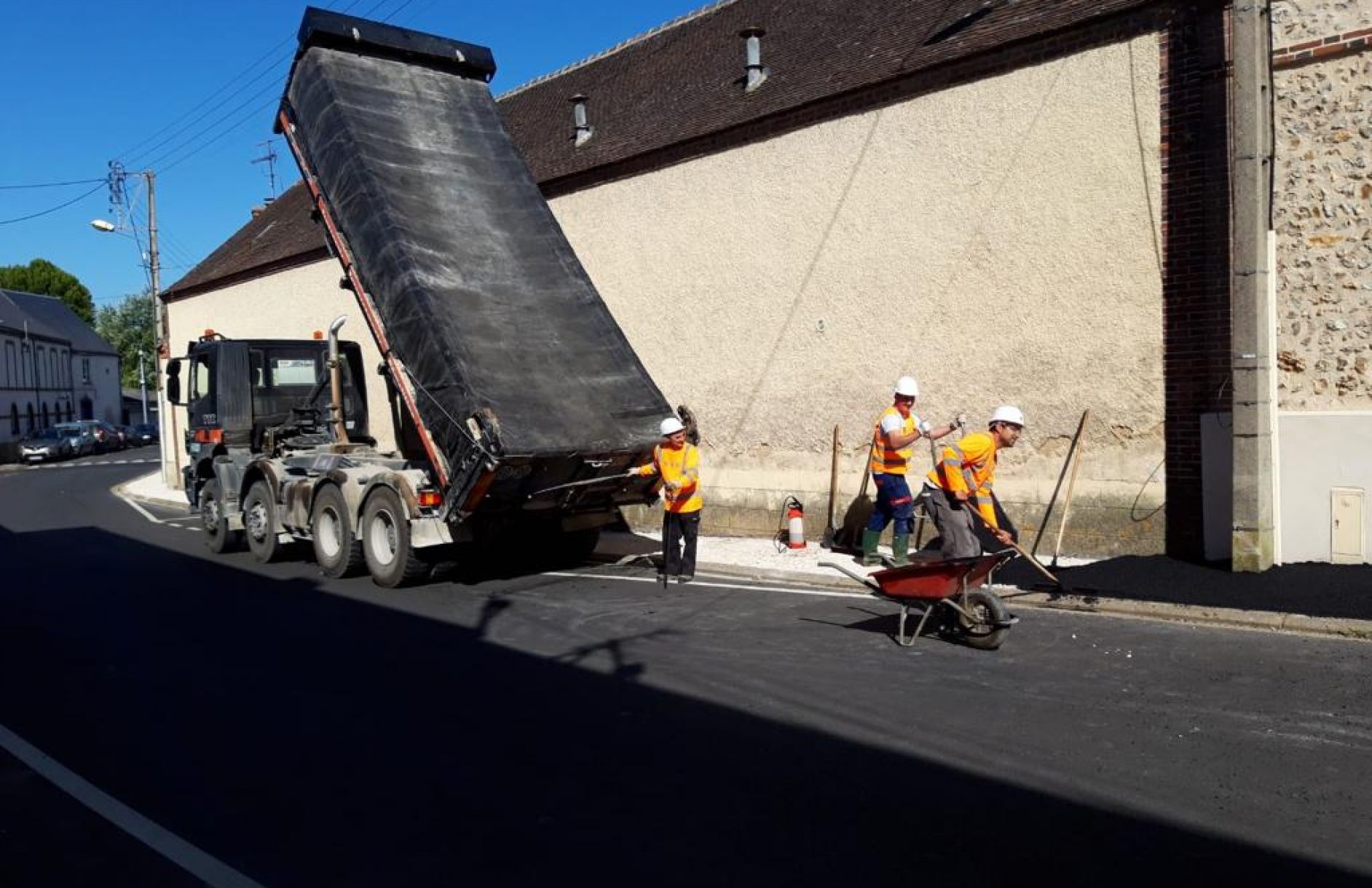 Groupe TTC spécialiste en VRD (Voirie et Réseaux Divers)